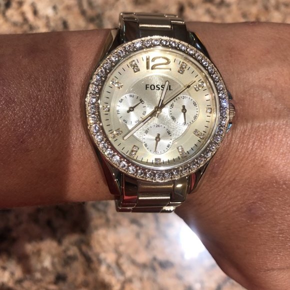 Fossil | Jewelry | Fossil Womens Gold Watch W Diamonds New | Poshmark